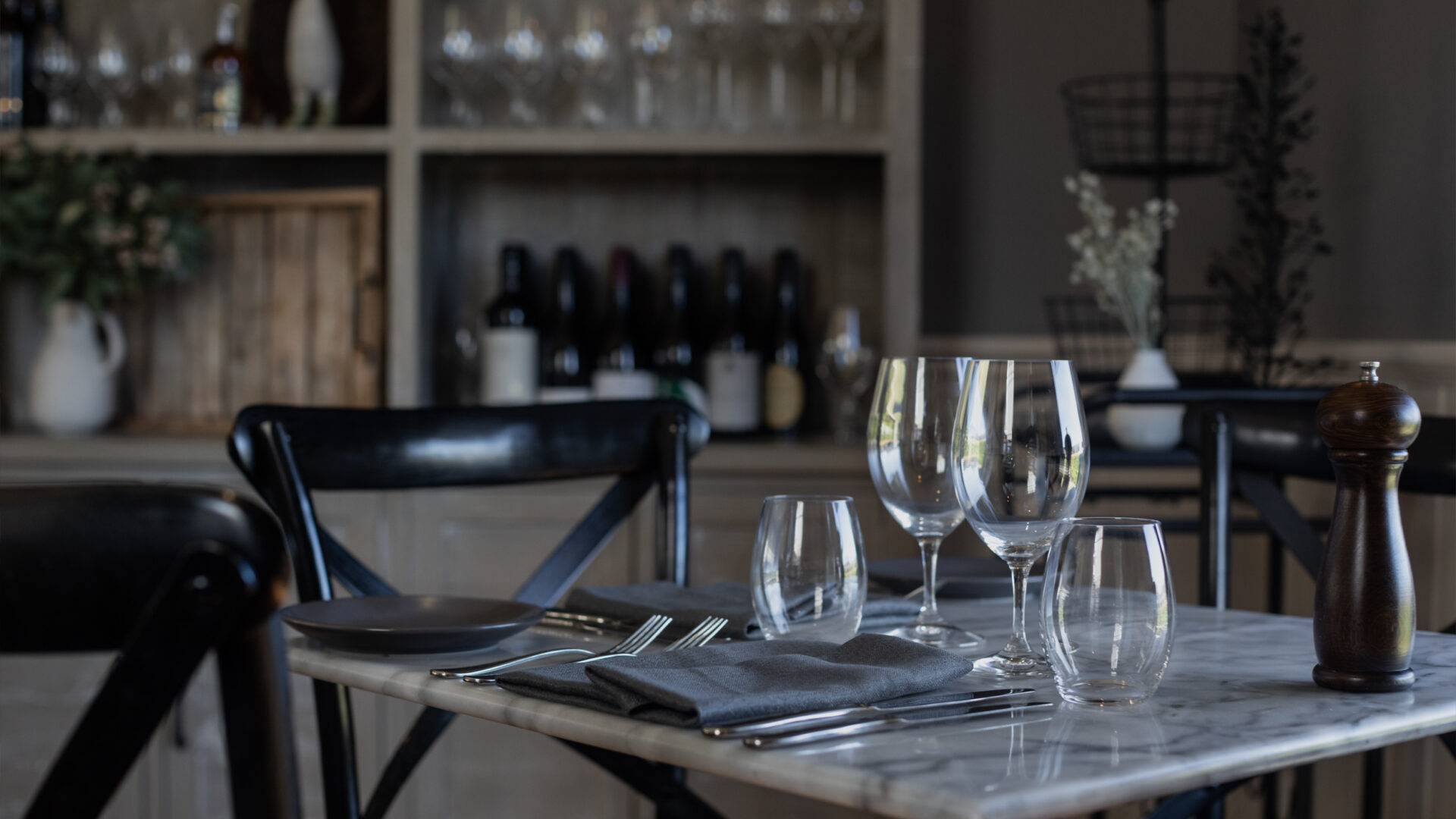 MUSE KITCHEN | The Vintage Holiday Houses