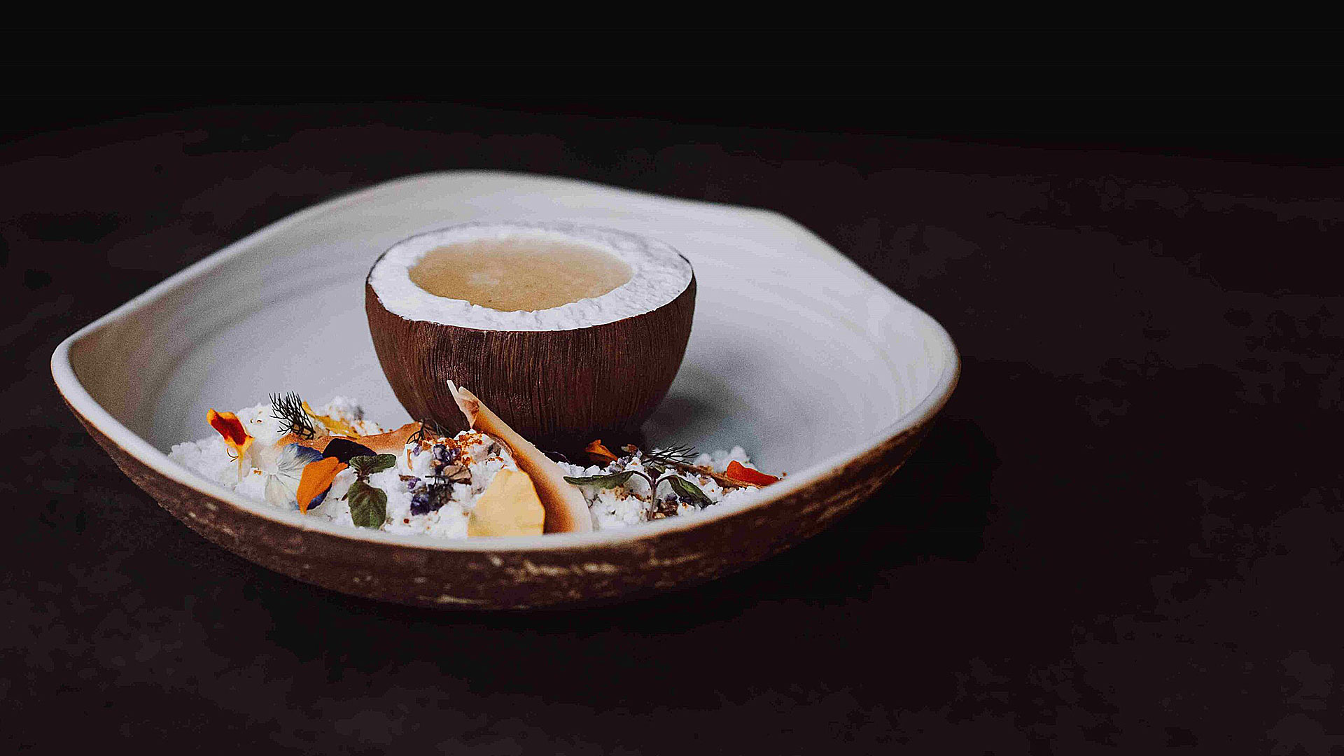 MUSE RESTAURANT | The Vintage Holiday Houses